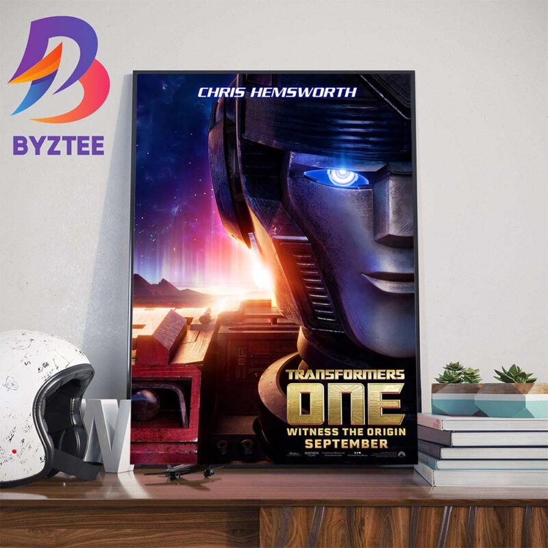 Official Character Poster Chris Hemsworth As Orion Pax Optimus Prime in ...